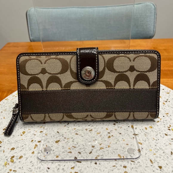 Coach | Bags | Coach Signature Vintage Wallet With Brown Stripe | Poshmark